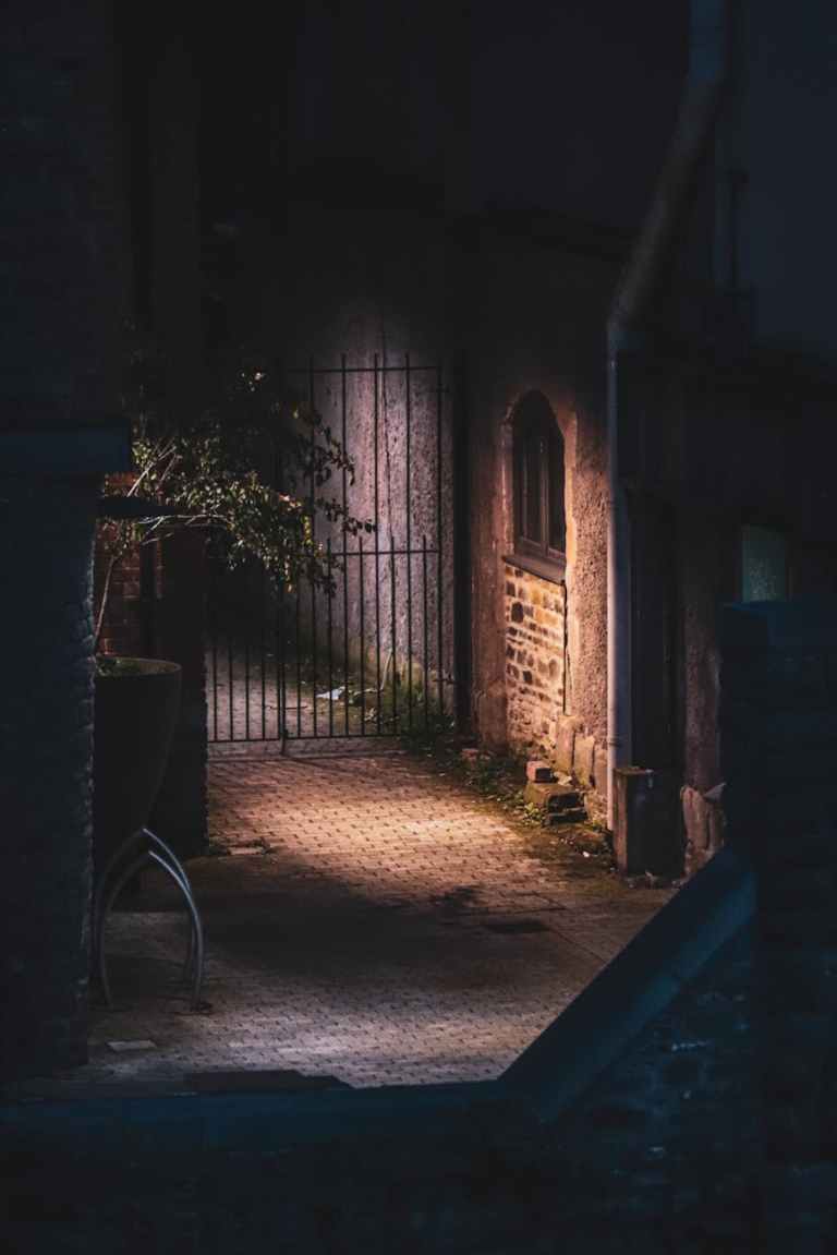 The Isolated Setting: Unraveling the Secrets Behind Horror’s Most ...