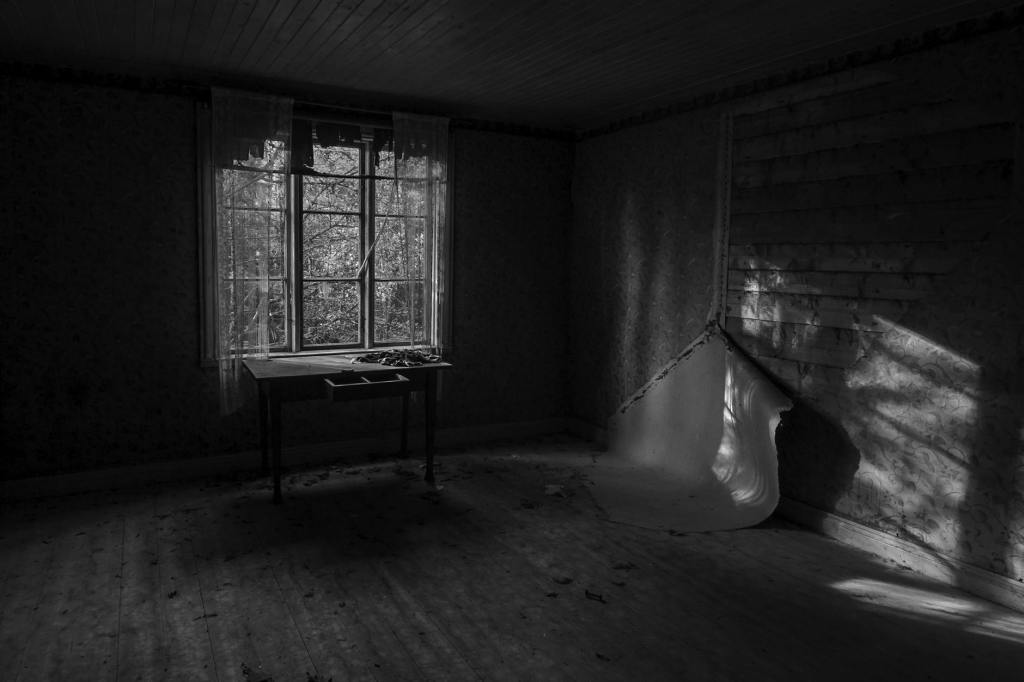 The Isolated Setting: Unraveling the Secrets Behind Horror’s Most ...